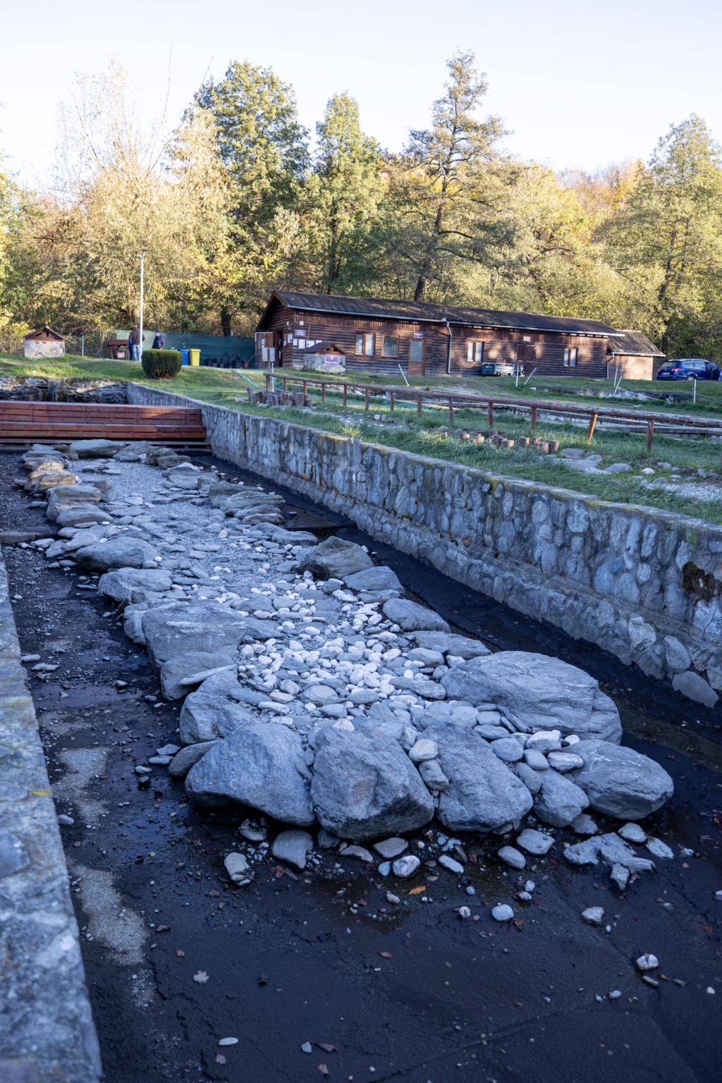 Complexul Albota ️ Liniste si Relax la Poalele Carpatilor